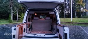 White Chevrolet Astro 2002 in Narva, with an engine capacity of 4.20 L and mileage of 142 thousand km for 19500 €, photo 8 on AUTOMOTO.COM.LV