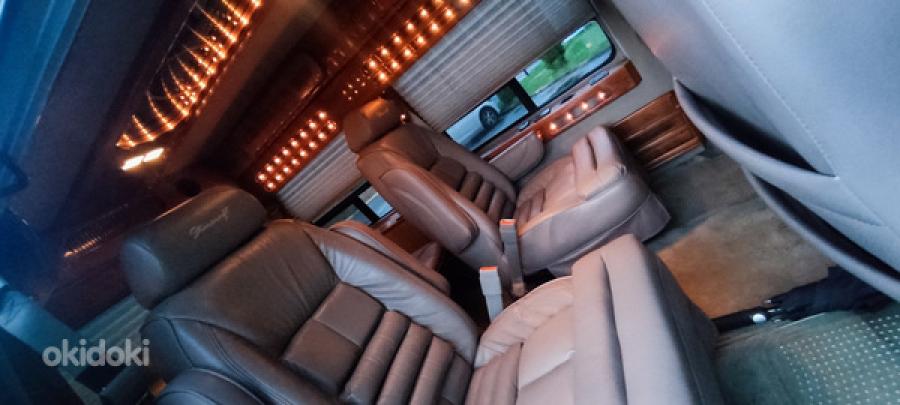 White Chevrolet Astro 2002 in Narva, with an engine capacity of 4.20 L and mileage of 142 thousand km for 19500 €, photo 13 on AUTOMOTO.COM.LV