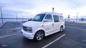 White Chevrolet Astro 2002 in Narva, with an engine capacity of 4.20 L and mileage of 142 thousand km for 19500 €, photo 17 on AUTOMOTO.COM.LV