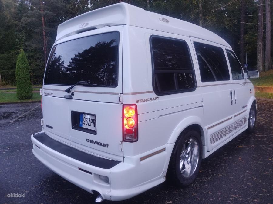 White Chevrolet Astro 2002 in Narva, with an engine capacity of 4.20 L and mileage of 142 thousand km for 19500 €, photo 19 on AUTOMOTO.COM.LV