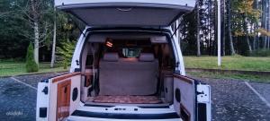 White Chevrolet Astro 2002 in Narva, with an engine capacity of 4.20 L and mileage of 142 thousand km for 19500 €, photo 23 on AUTOMOTO.COM.LV