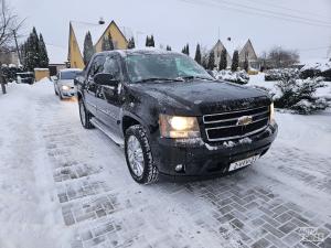 Melns Chevrolet Avalanche 2010 Raseiniai, ar dzinēja tilpumu 5.30 L un nobraukumu 380 tūkst. km par 9000 €, foto 3 vietnē AUTOMOTO.COM.LV