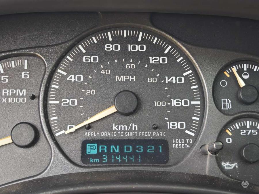 Оранжевый Шевроле Аваланч 2002 в Клайпеда, объемом двигателя 5.33 л и пробегом 315 тыс. км за 8900 €, фото 16 на AUTOMOTO.COM.LV