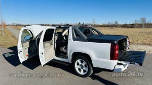 Balts Chevrolet Avalanche 2007 Tallina, ar dzinēja tilpumu 5.30 L un nobraukumu 228 tūkst. km par 22000 €, foto 20 vietnē AUTOMOTO.COM.LV
