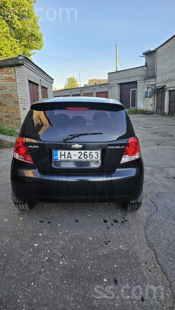 Black Chevrolet Aveo 2007 in Riga, with an engine capacity of 1.40 L and mileage of 121 thousand km for 800 €, photo 3 on AUTOMOTO.COM.LV