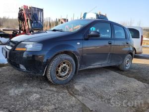 Melns Chevrolet Aveo 2007 Cēsis, ar dzinēja tilpumu 1.40 L un nobraukumu 130 tūkst. km par 700 €, foto 3 vietnē AUTOMOTO.COM.LV