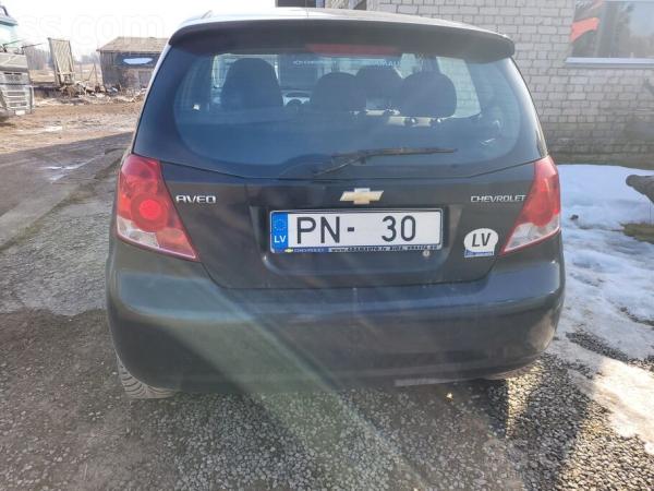 Melns Chevrolet Aveo 2007 Cēsis, ar dzinēja tilpumu 1.40 L un nobraukumu 130 tūkst. km par 700 €, foto 3 vietnē AUTOMOTO.COM.LV