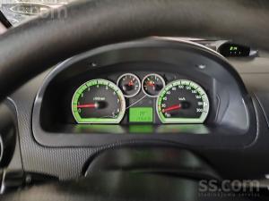 Black Chevrolet Aveo 2008 in Riga, with an engine capacity of 1.20 L and mileage of 206 thousand km for 1500 €, photo 11 on AUTOMOTO.COM.LV