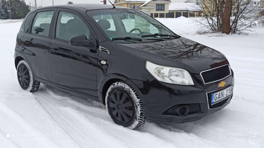 Black Chevrolet Aveo 2009 in Pakruojis, with an engine capacity of 1.20 L and mileage of 159 thousand km for 1450 €, photo 6 on AUTOMOTO.COM.LV