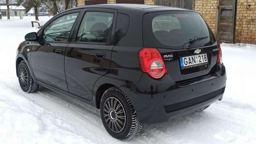 Black Chevrolet Aveo 2009 in Pakruojis, with an engine capacity of 1.20 L and mileage of 159 thousand km for 1450 €, photo 9 on AUTOMOTO.COM.LV