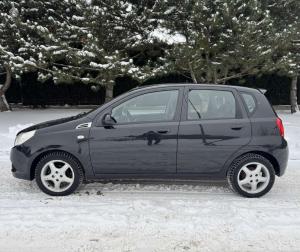 Melns Chevrolet Aveo 2009 Viļņa, ar dzinēja tilpumu 1.40 L un nobraukumu 180 tūkst. km par 2350 €, foto 6 vietnē AUTOMOTO.COM.LV