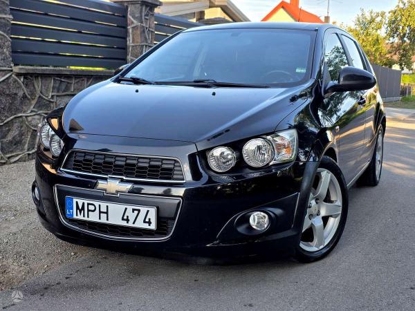 Melns Chevrolet Aveo 2012 Radviliškis, ar dzinēja tilpumu 1.40 L un nobraukumu 114 tūkst. km par 3400 €, foto 1 vietnē AUTOMOTO.COM.LV