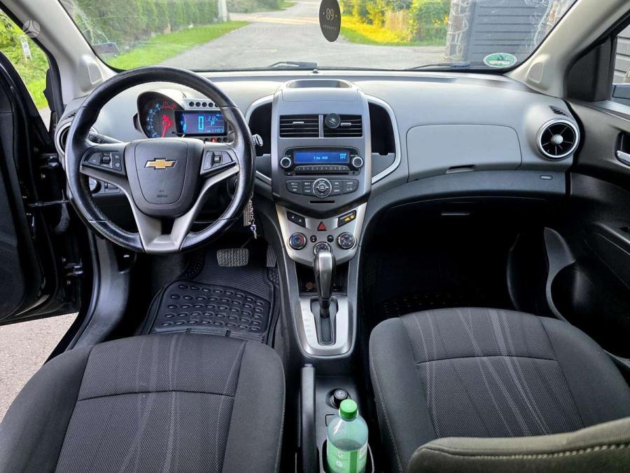 Melns Chevrolet Aveo 2012 Radviliškis, ar dzinēja tilpumu 1.40 L un nobraukumu 114 tūkst. km par 3400 €, foto 17 vietnē AUTOMOTO.COM.LV