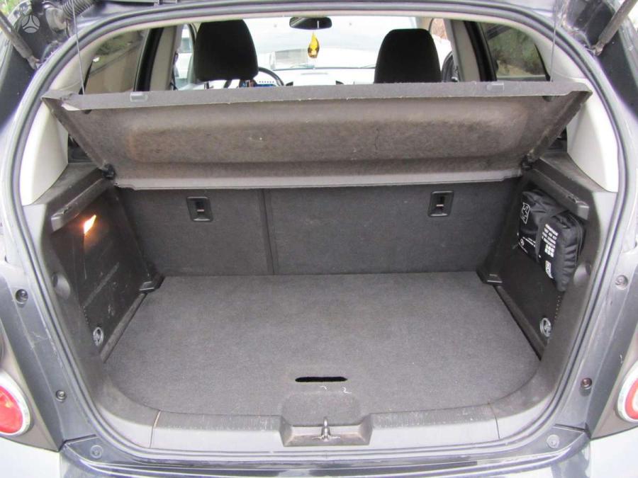 Black Chevrolet Aveo 2012 in Taurage, with an engine capacity of 1.25 L and mileage of 240 thousand km for 2800 €, photo 12 on AUTOMOTO.COM.LV