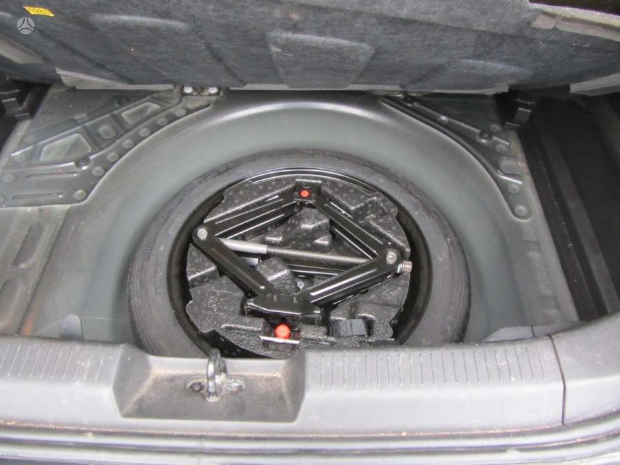 Black Chevrolet Aveo 2012 in Taurage, with an engine capacity of 1.25 L and mileage of 240 thousand km for 2800 €, photo 13 on AUTOMOTO.COM.LV