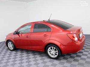 Melns Chevrolet Aveo 2012 Tallina, ar dzinēja tilpumu 1.40 L un nobraukumu 249 tūkst. km par 1299 €, foto 4 vietnē AUTOMOTO.COM.LV