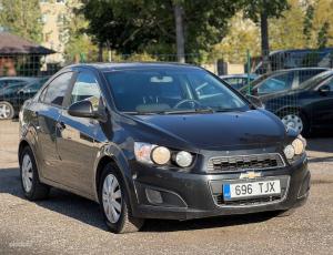 Black Chevrolet Aveo 2012 in Narva, with an engine capacity of 1.20 L and mileage of 257 thousand km for 990 €, photo 13 on AUTOMOTO.COM.LV