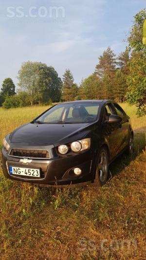 Melns Chevrolet Aveo 2013 Rīga, ar dzinēja tilpumu 1.40 L un nobraukumu 228 tūkst. km par 1999 €, foto 3 vietnē AUTOMOTO.COM.LV