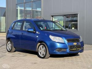 Blue Chevrolet Aveo 2010 in Siauliai, with an engine capacity of 1.20 L and mileage of 145 thousand km for 2800 €, photo 2 on AUTOMOTO.COM.LV