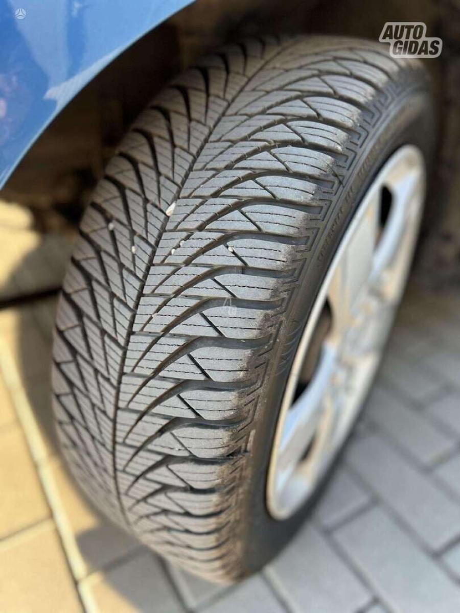 Blue Chevrolet Aveo 2010 in Siauliai, with an engine capacity of 1.20 L and mileage of 145 thousand km for 2800 €, photo 11 on AUTOMOTO.COM.LV