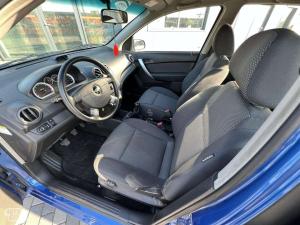 Zils Chevrolet Aveo 2010 Šauļi, ar dzinēja tilpumu 1.20 L un nobraukumu 145 tūkst. km par 2600 €, foto 13 vietnē AUTOMOTO.COM.LV