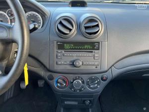 Zils Chevrolet Aveo 2010 Šauļi, ar dzinēja tilpumu 1.20 L un nobraukumu 145 tūkst. km par 2600 €, foto 17 vietnē AUTOMOTO.COM.LV