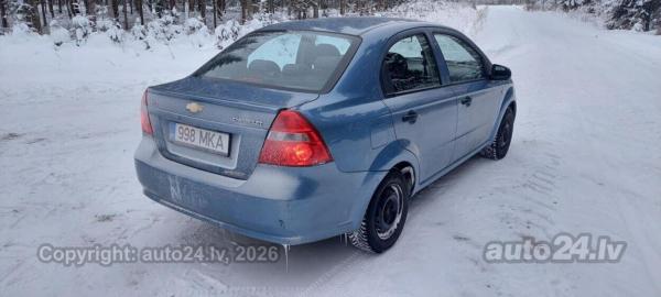 Zils Chevrolet Aveo 2007 Tallina, ar dzinēja tilpumu 1.20 L un nobraukumu 91 tūkst. km par 1300 €, foto 5 vietnē AUTOMOTO.COM.LV