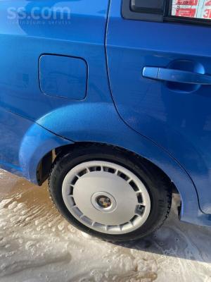 Blue Chevrolet Aveo 2007 in Ogre, with an engine capacity of 1.40 L and mileage of 218 thousand km for 500 €, photo 8 on AUTOMOTO.COM.LV