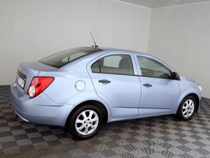 Blue Chevrolet Aveo 2012 in Tallinn, with an engine capacity of 1.20 L and mileage of 253 thousand km for 1499 €, photo 4 on AUTOMOTO.COM.LV