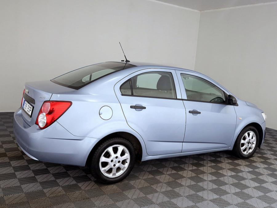 Blue Chevrolet Aveo 2012 in Tallinn, with an engine capacity of 1.20 L and mileage of 253 thousand km for 1499 €, photo 4 on AUTOMOTO.COM.LV