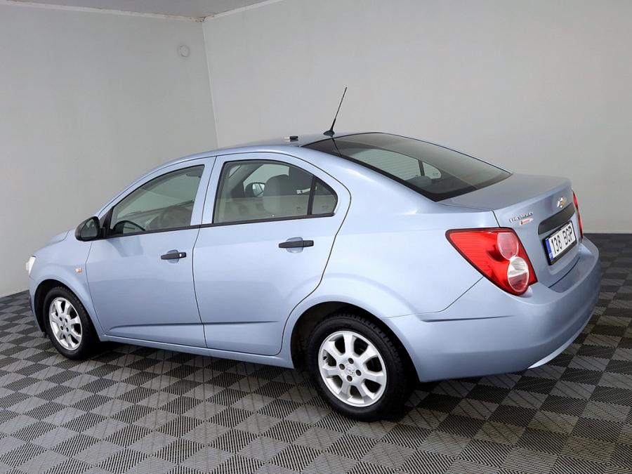 Blue Chevrolet Aveo 2012 in Tallinn, with an engine capacity of 1.20 L and mileage of 253 thousand km for 1499 €, photo 12 on AUTOMOTO.COM.LV