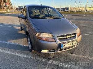 Pelēks Chevrolet Aveo 2005 Rīga, ar dzinēja tilpumu 1.40 L un nobraukumu 145 tūkst. km par 1200 €, foto  vietnē AUTOMOTO.COM.LV