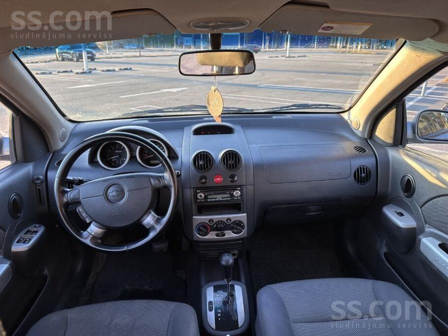 Серый Шевроле Авео 2005 в Рига, объемом двигателя 1.40 л и пробегом 145 тыс. км за 1200 €, фото 6 на AUTOMOTO.COM.LV