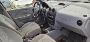 Grey Chevrolet Aveo 2005 in Valmiera, with an engine capacity of 1.40 L and mileage of 167 thousand km for 850 €, photo 10 on AUTOMOTO.COM.LV