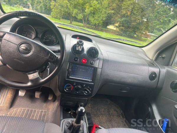Серый Шевроле Авео 2006 в Бауска, объемом двигателя 1.20 л и пробегом 230 тыс. км за 450 €, фото 2 на AUTOMOTO.COM.LV