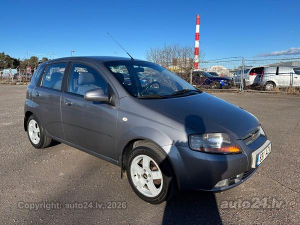 Pelēks Chevrolet Aveo 2007 Tallina, ar dzinēja tilpumu 1.40 L un nobraukumu 138 tūkst. km par 1990 €, foto 7 vietnē AUTOMOTO.COM.LV