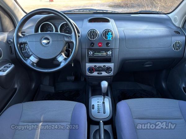Pelēks Chevrolet Aveo 2007 Tallina, ar dzinēja tilpumu 1.40 L un nobraukumu 138 tūkst. km par 1990 €, foto 8 vietnē AUTOMOTO.COM.LV
