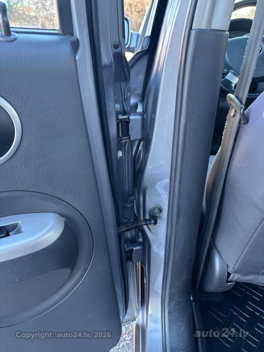 Серый Шевроле Авео 2007 в Таллин, объемом двигателя 1.40 л и пробегом 138 тыс. км за 1990 €, фото 21 на AUTOMOTO.COM.LV