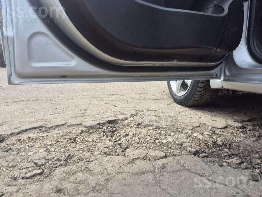 Pelēks Chevrolet Aveo 2012 Rīga, ar dzinēja tilpumu 1.20 L un nobraukumu 256 tūkst. km par 2699 €, foto 7 vietnē AUTOMOTO.COM.LV