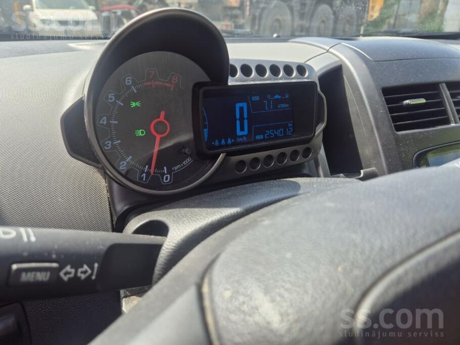 Pelēks Chevrolet Aveo 2012 Rīga, ar dzinēja tilpumu 1.20 L un nobraukumu 256 tūkst. km par 2699 €, foto 17 vietnē AUTOMOTO.COM.LV