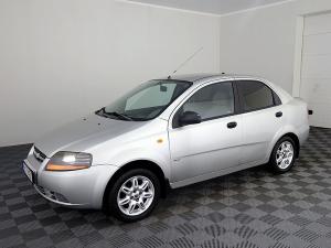 Pelēks Chevrolet Aveo 2005 Tallina, ar dzinēja tilpumu 1.40 L un nobraukumu 124 tūkst. km par 699 €, foto 3 vietnē AUTOMOTO.COM.LV