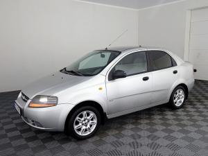 Pelēks Chevrolet Aveo 2005 Tallina, ar dzinēja tilpumu 1.40 L un nobraukumu 124 tūkst. km par 699 €, foto 10 vietnē AUTOMOTO.COM.LV
