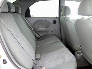 Pelēks Chevrolet Aveo 2005 Tallina, ar dzinēja tilpumu 1.40 L un nobraukumu 124 tūkst. km par 699 €, foto 15 vietnē AUTOMOTO.COM.LV