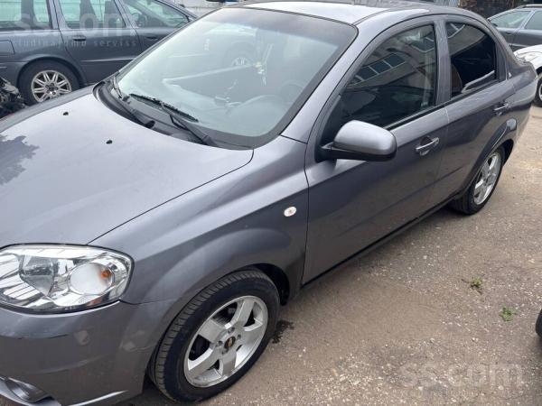 Grey Chevrolet Aveo 2006 in Jurmala, with an engine capacity of 1.40 L and mileage of 156 thousand km for 1200 €, photo 3 on AUTOMOTO.COM.LV