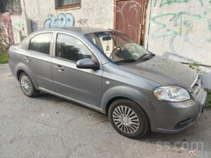 Grey Chevrolet Aveo 2007 in Riga, with an engine capacity of 1.40 L and mileage of 211 thousand km for 900 €, photo 3 on AUTOMOTO.COM.LV