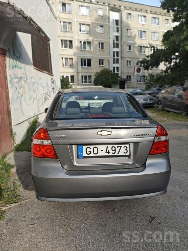 Chevrolet Aveo 2007 in Riga on AUTOMOTO.COM.LV Grey Chevrolet Aveo 2007 in Riga, with an engine capacity of 1.40 L and mileage of 211 thousand km for 900 €, photo 5 on AUTOMOTO.COM.LV
