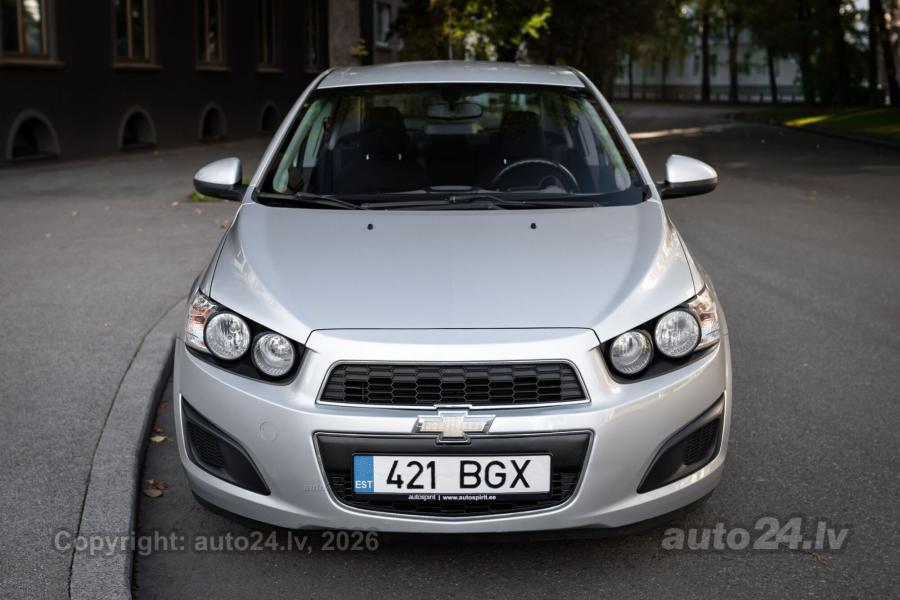 Pelēks Chevrolet Aveo 2012 Tallina, ar dzinēja tilpumu 1.40 L un nobraukumu 157 tūkst. km par 2900 €, foto 3 vietnē AUTOMOTO.COM.LV
