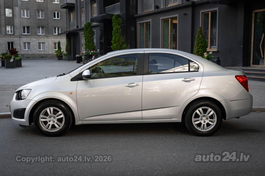 Pelēks Chevrolet Aveo 2012 Tallina, ar dzinēja tilpumu 1.40 L un nobraukumu 157 tūkst. km par 2900 €, foto 8 vietnē AUTOMOTO.COM.LV