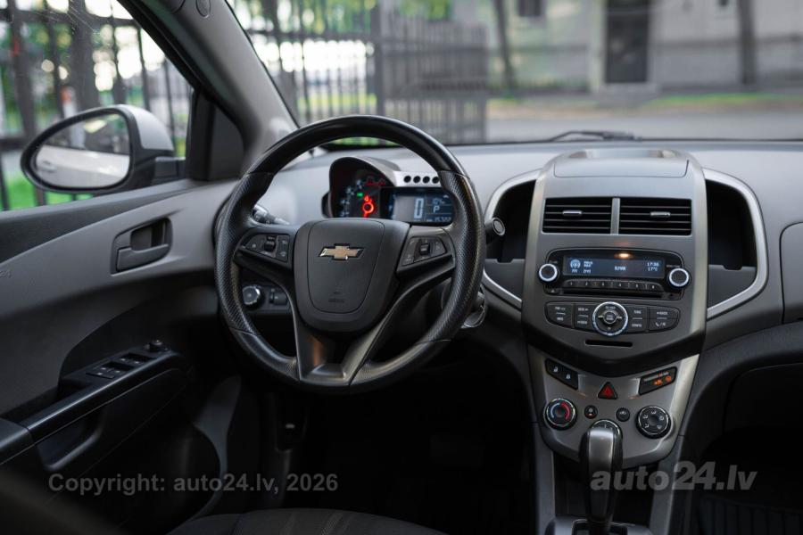 Pelēks Chevrolet Aveo 2012 Tallina, ar dzinēja tilpumu 1.40 L un nobraukumu 157 tūkst. km par 2900 €, foto 10 vietnē AUTOMOTO.COM.LV