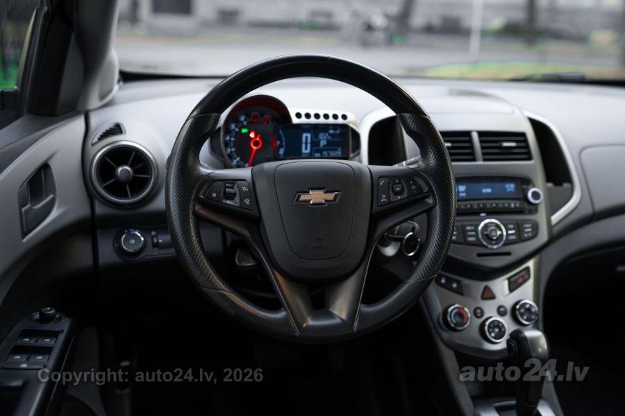 Pelēks Chevrolet Aveo 2012 Tallina, ar dzinēja tilpumu 1.40 L un nobraukumu 157 tūkst. km par 2900 €, foto 11 vietnē AUTOMOTO.COM.LV